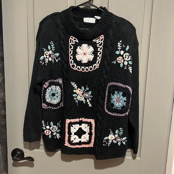 Maggie Lawrence | Sweaters | Vintage Embroidered Flower Sweater Maggie ...